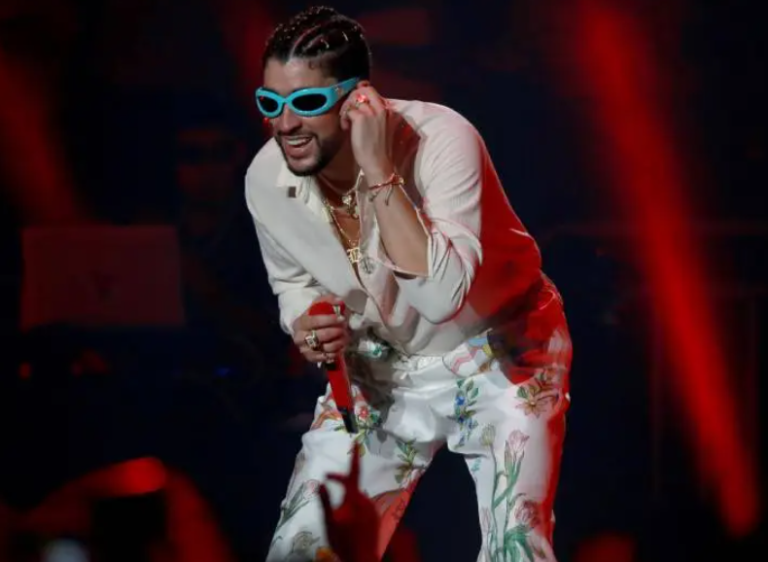 tour dates - Bad Bunny Shop